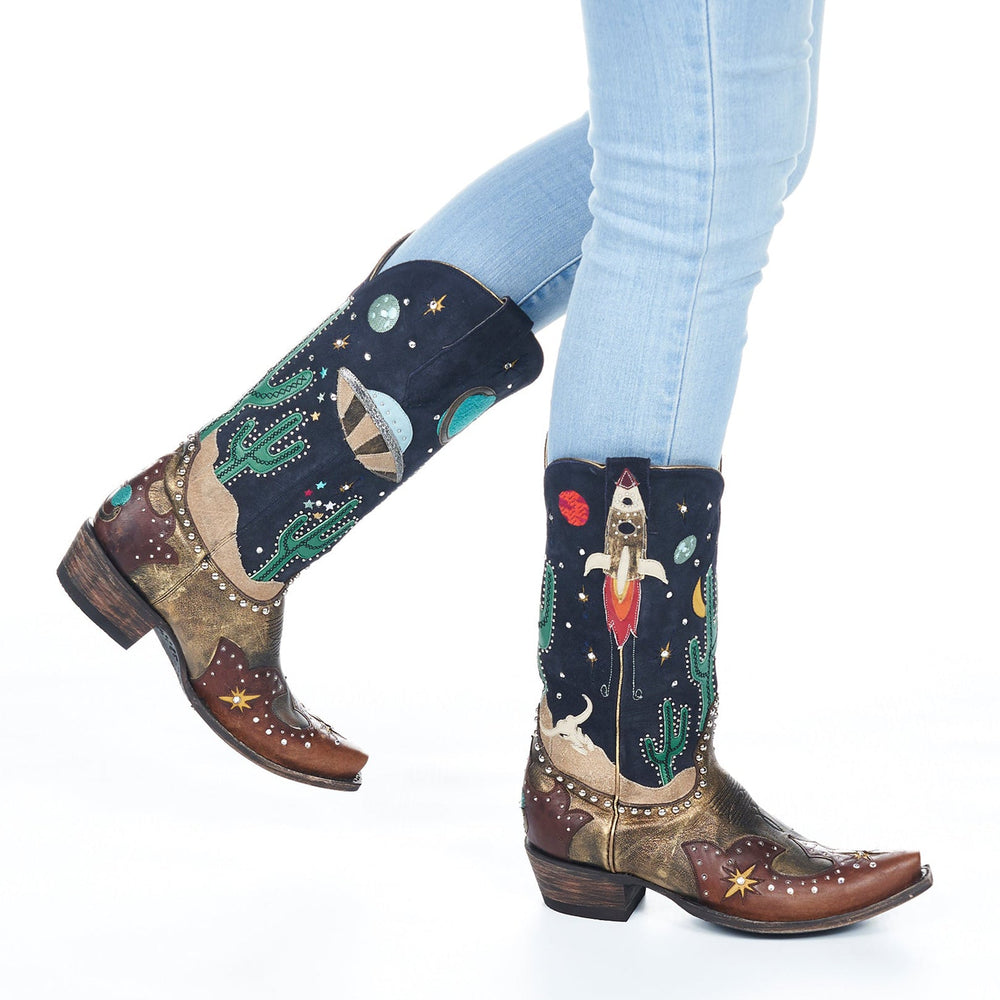 Women's Puffy Leather Overlay Studded Western Boots | Galactic Buckaroo ...